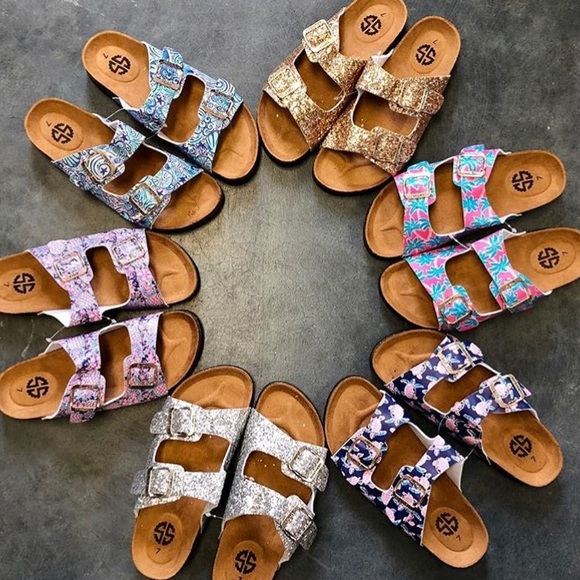 Simply Southern | Shoes | Nwt Simply Southern Palm Tree Slide Sandals ...
